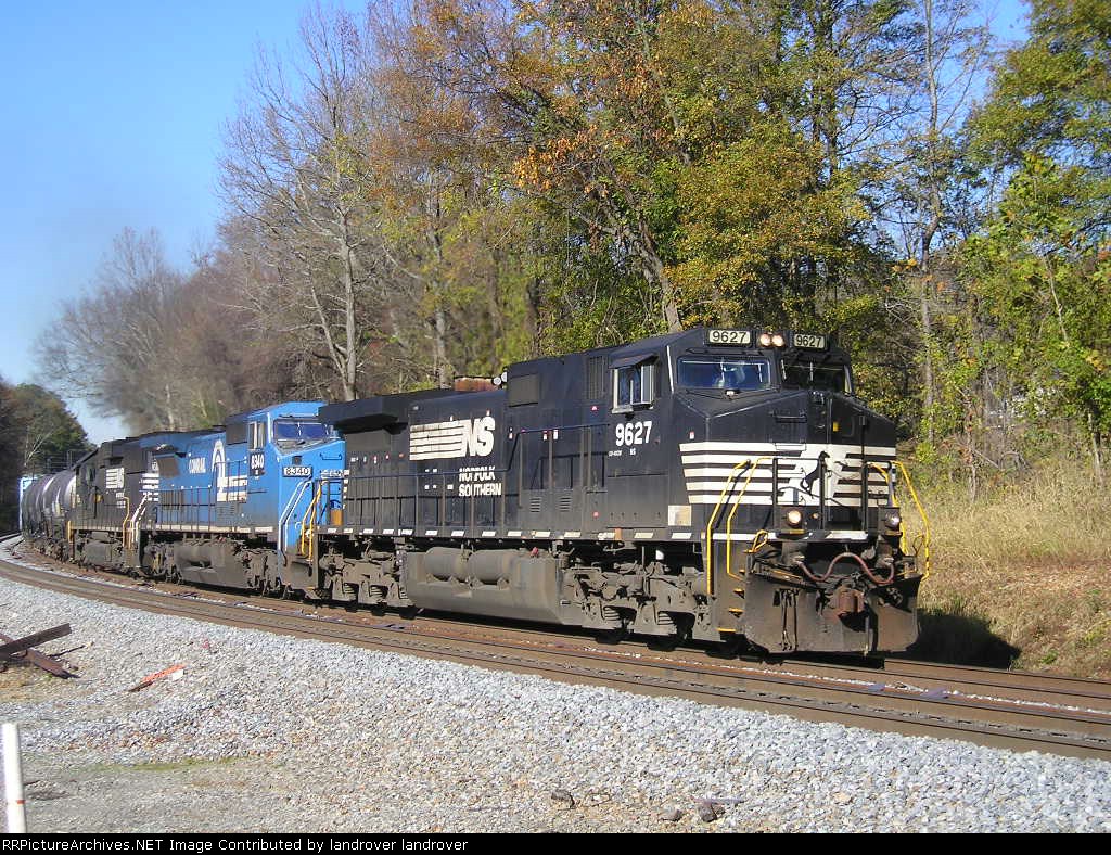 NS 9627 On NS Mixed Bag Southbound